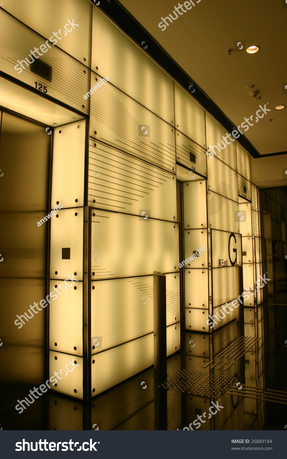 Ground Floor Elevator Stock Photo 26889184 | Shutterstock
