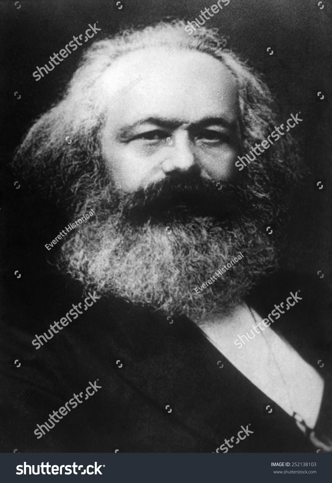 3.486 Karl marx Gambar, Foto Stok & Vektor | Shutterstock