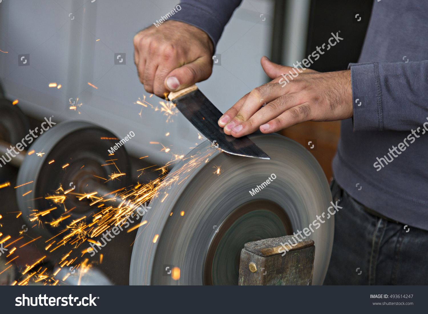 Sharpening blade : 16 104 images, photos et images vectorielles de ...