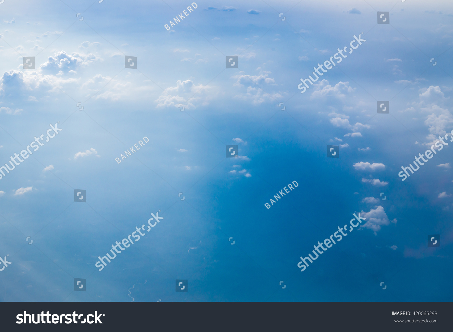 Lateral Viewblue Sky Background Withe Cloud Stock Photo 420065293 ...