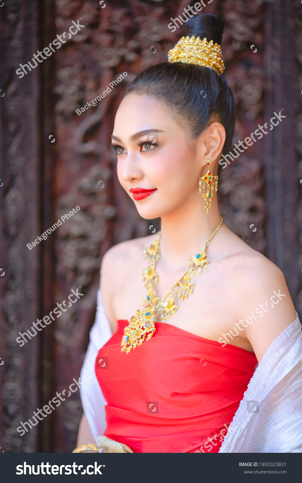 Luxury Portrait Beautiful Thai Girl Traditional Stock Photo (Edit Now ... Luxury Portrait Beautiful Thai Girl Traditional Stock Photo (Edit Now ...