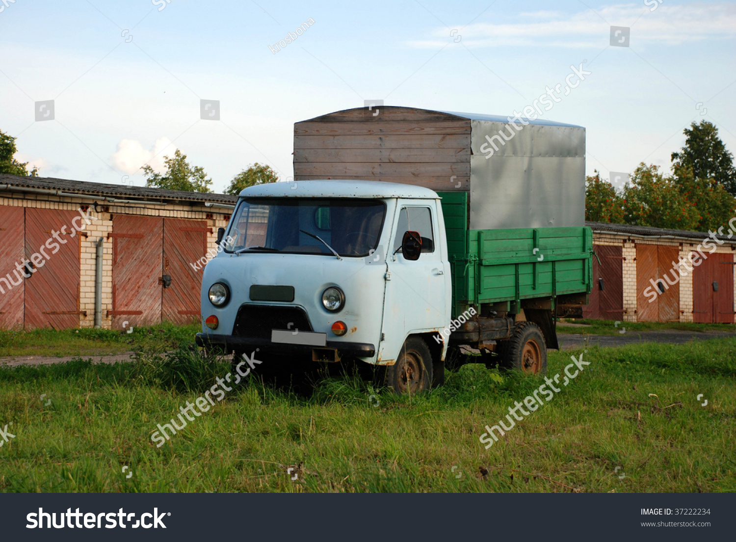 Mini Lorry Stock Photo 37222234 : Shutterstock