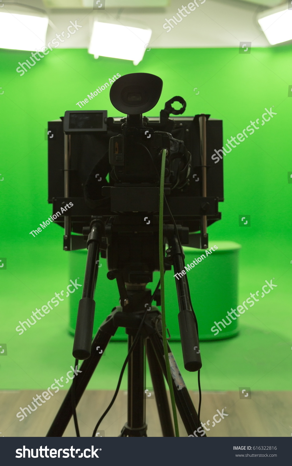 Modern Tv Studio Green Screen Chroma Stok Fotoğrafı (Şimdi Düzenle ... Modern Tv Studio Green Screen Chroma Stok Fotoğrafı (Şimdi Düzenle ...