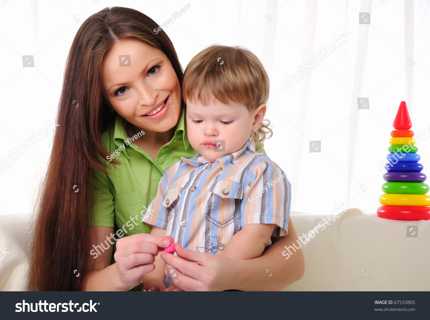 Mom Son Having Fun Together Symbol库存照片67533805 Shutterstock