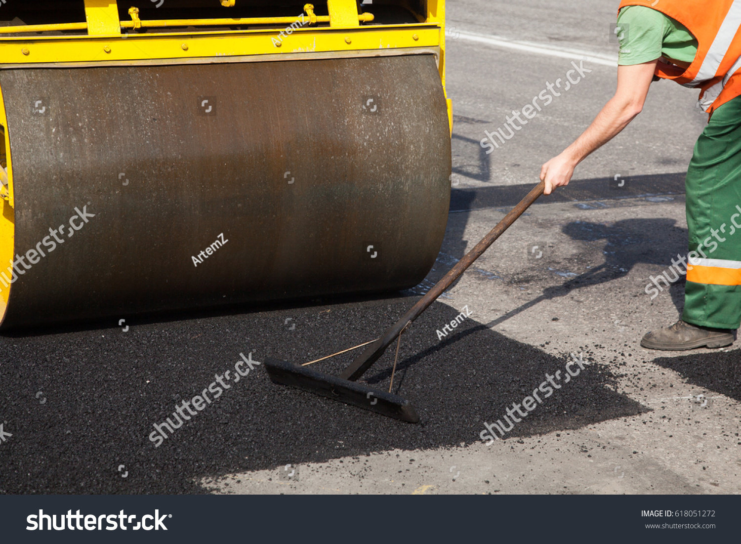 Pavement Machine Laying Fresh Asphalt Bitumen Stock Photo (Edit Now ... Pavement Machine Laying Fresh Asphalt Bitumen Stock Photo (Edit Now ...