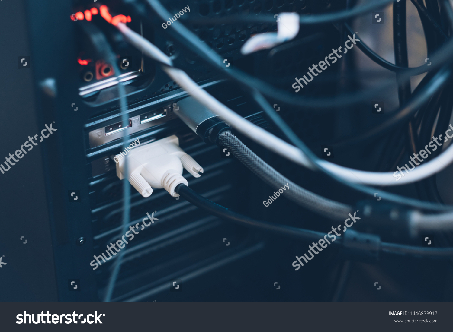 Hardware interface : 76 317 images, photos et images vectorielles de ...
