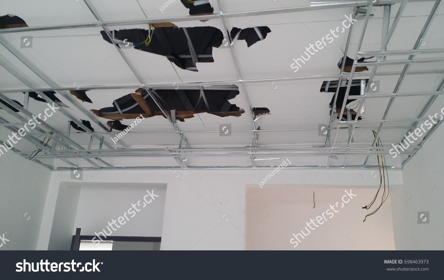 Plaster Ceiling Installation Work Progress Stock Photo 698463973 ...