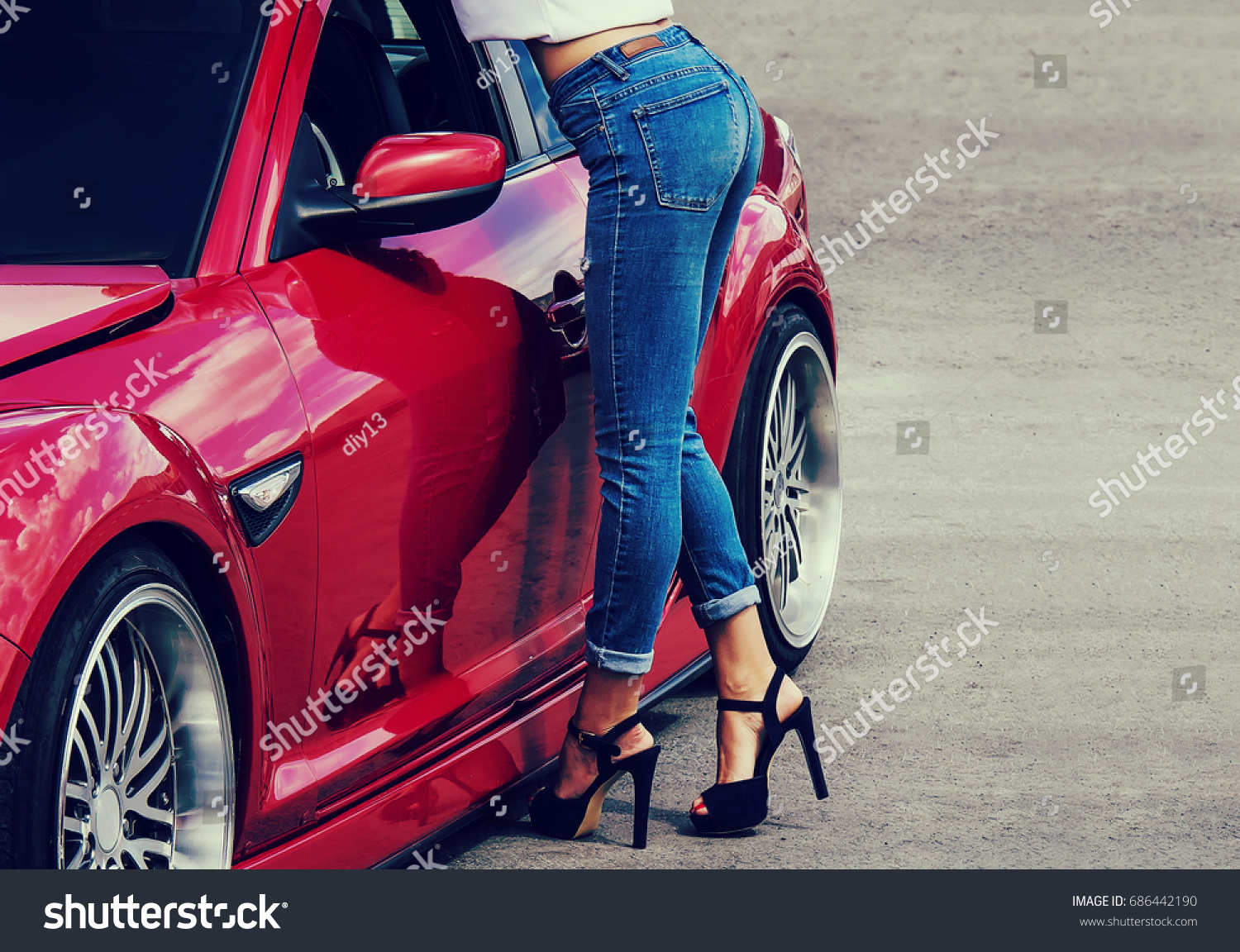 Bent Over Booty Telegraph