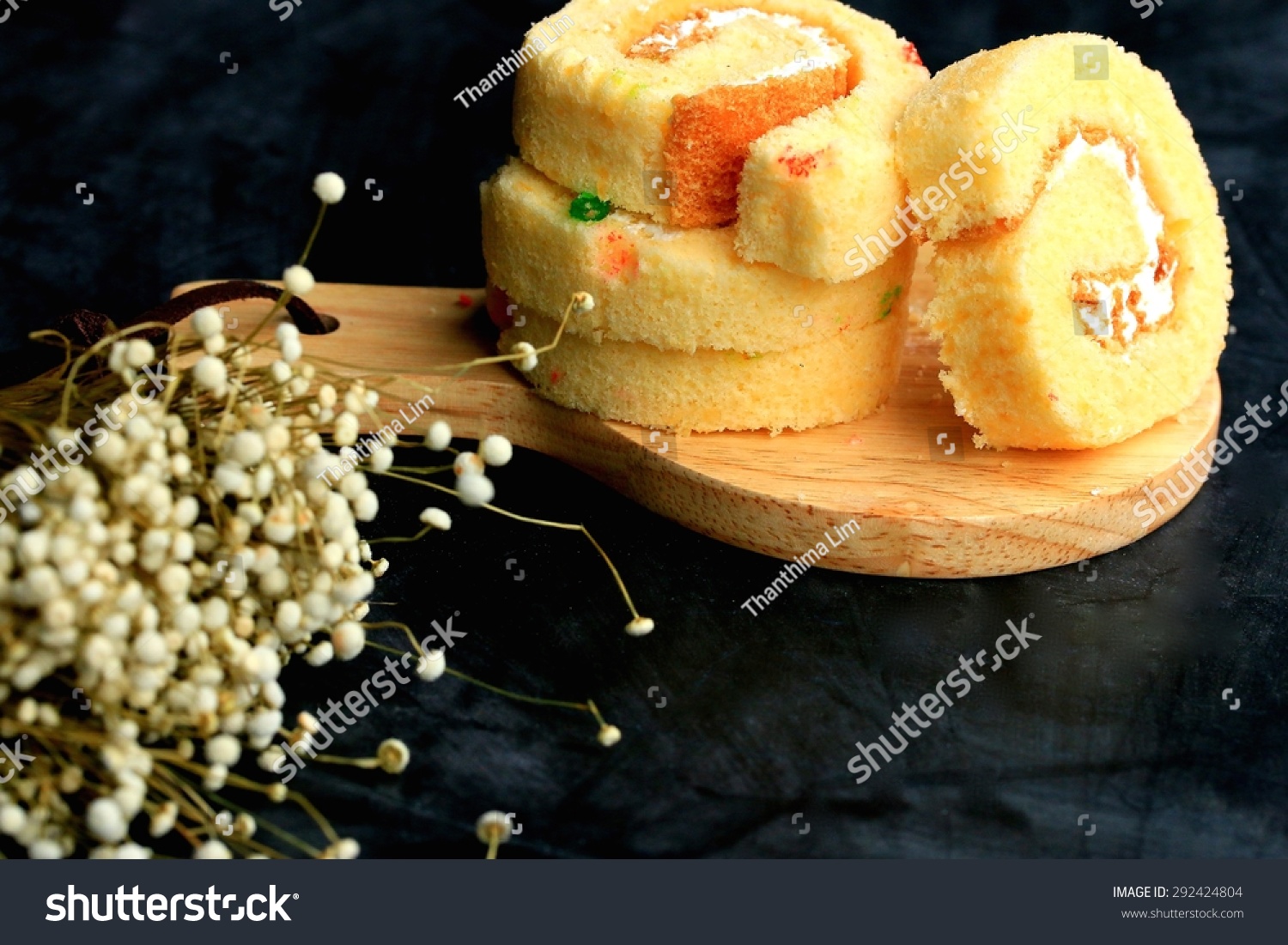 Roll Cake Stock Photo 292424804 | Shutterstock