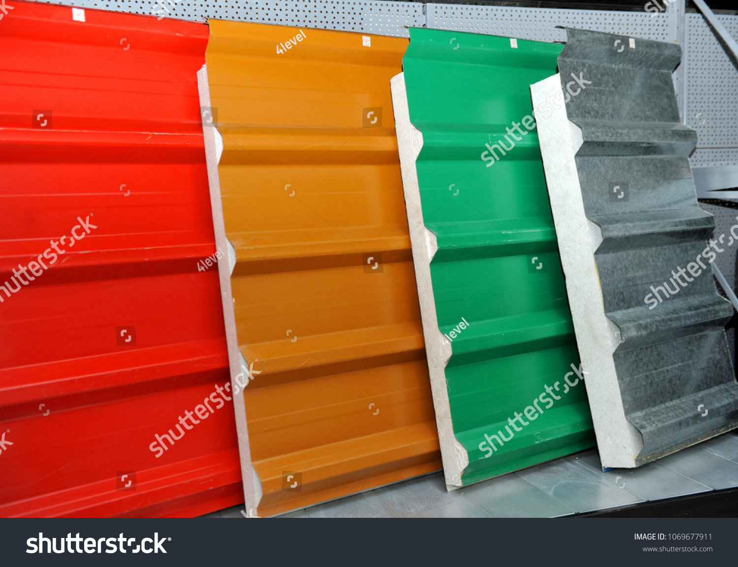 Sandwich Panel Example: foto stock (editar agora) 1069677911