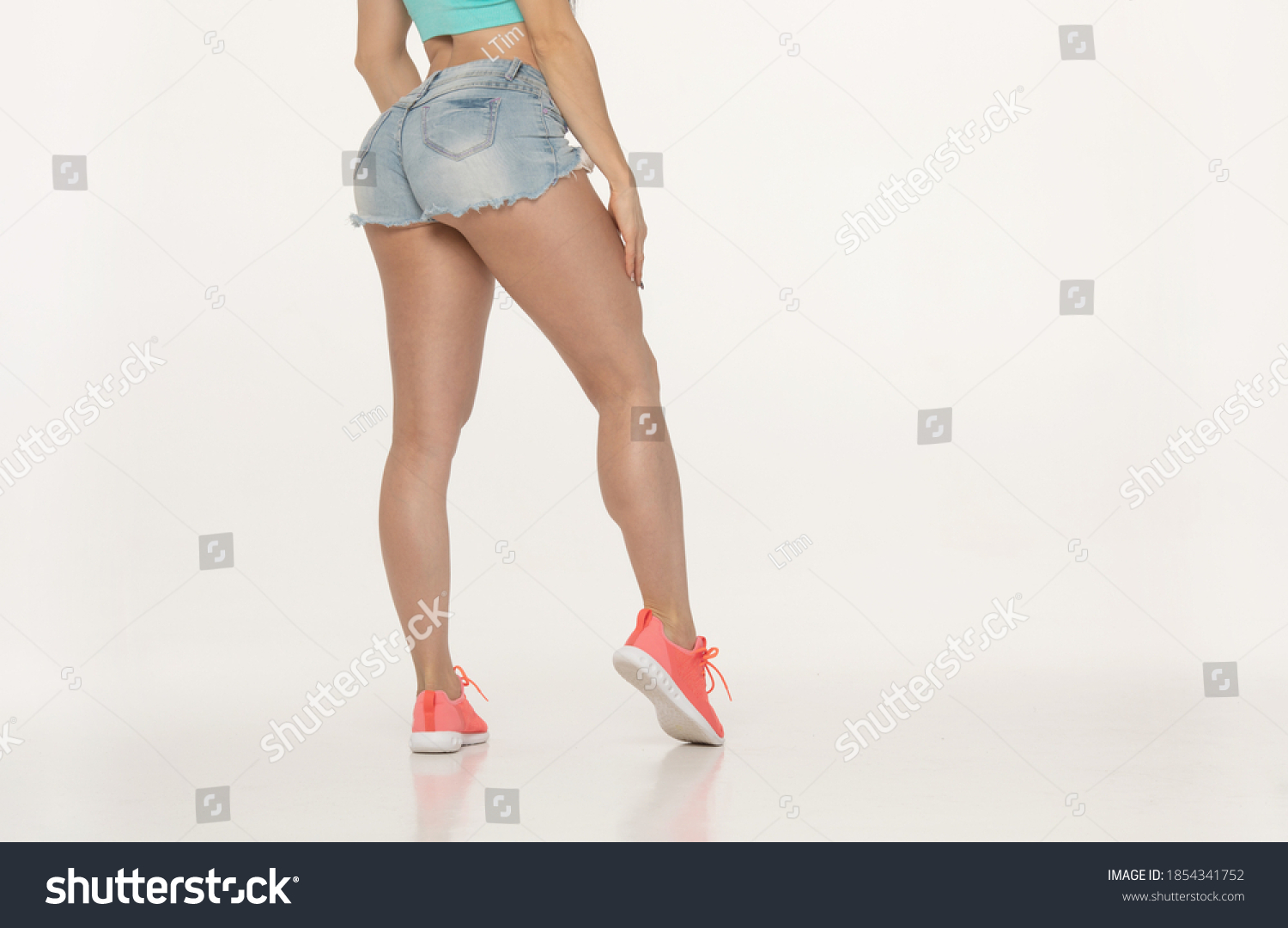 Sexy Woman Body Jean Shorts Model库存照片1854341752 | Shutterstock Sexy Woman Body Jean Shorts Model库存照片1854341752 | Shutterstock