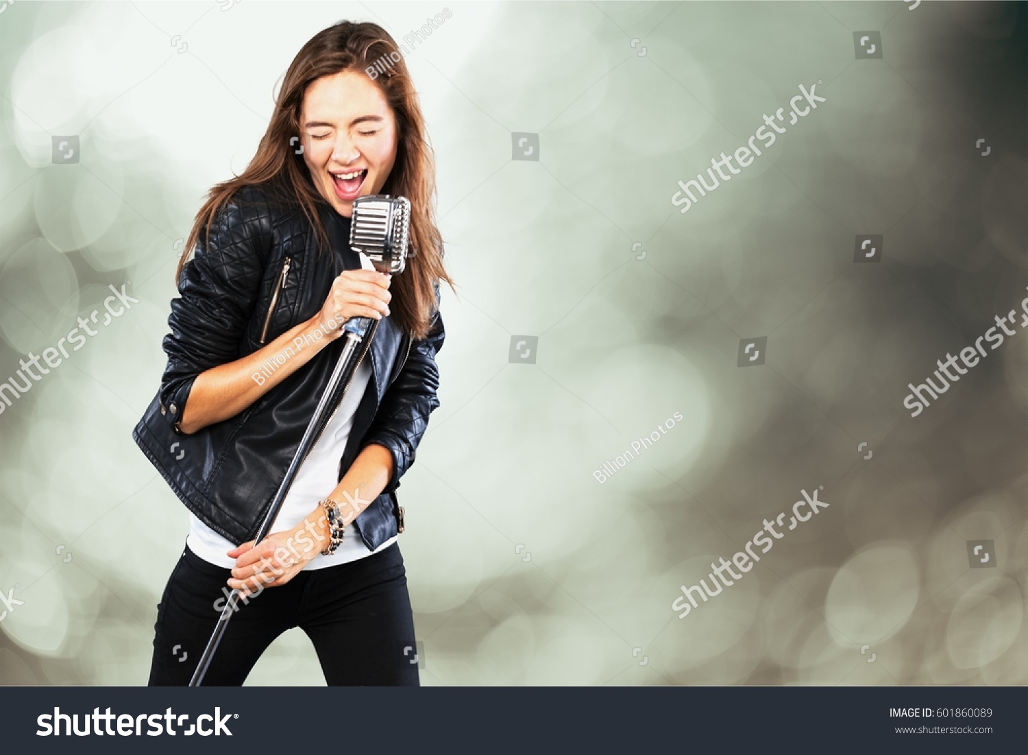 54,893 imágenes de Singer talent - Imágenes, fotos y vectores de stock ...