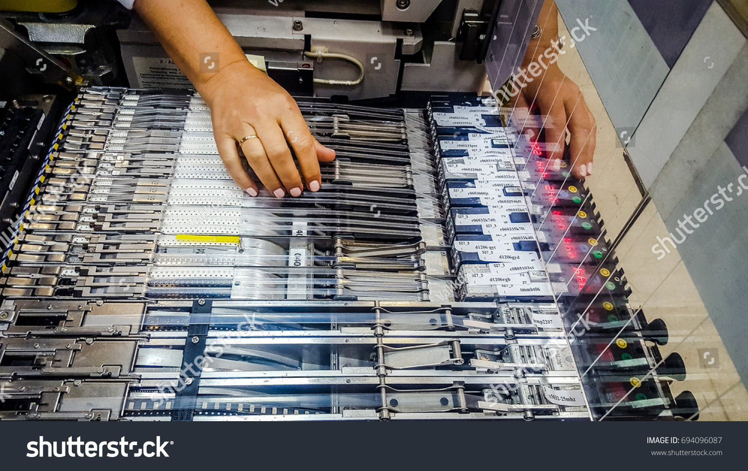 Surface Mounting Process Devices Stock Photo 694096087 | Shutterstock