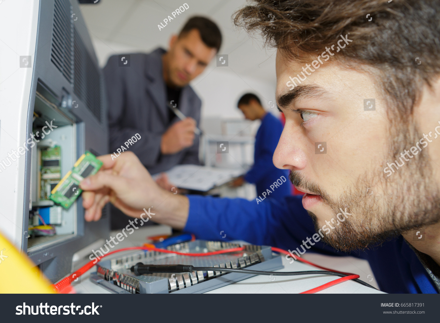 Technician Fitting Component Into Computer Stock Photo 665817391 ...