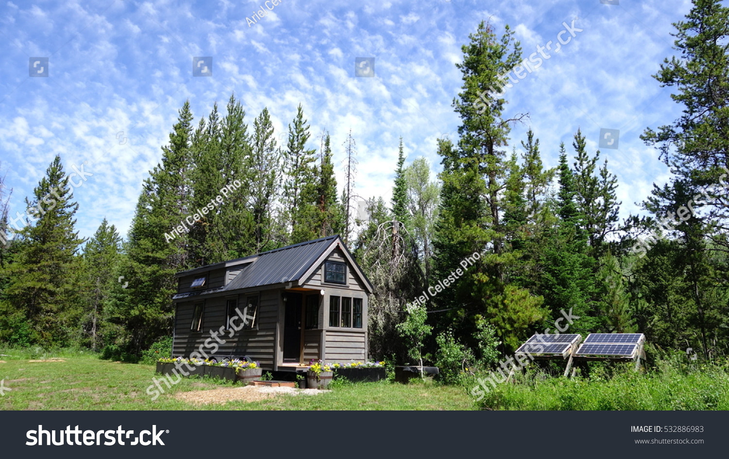 895 Solar off grid Images, Stock Photos & Vectors | Shutterstock
