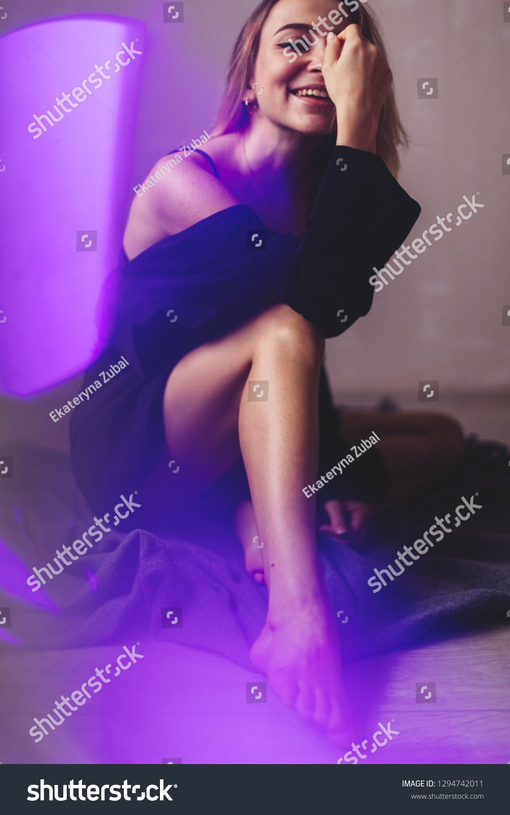 Woman Sexual Chemistry Wearing Lingerie Robe库存照片1294742011 Shutterstock