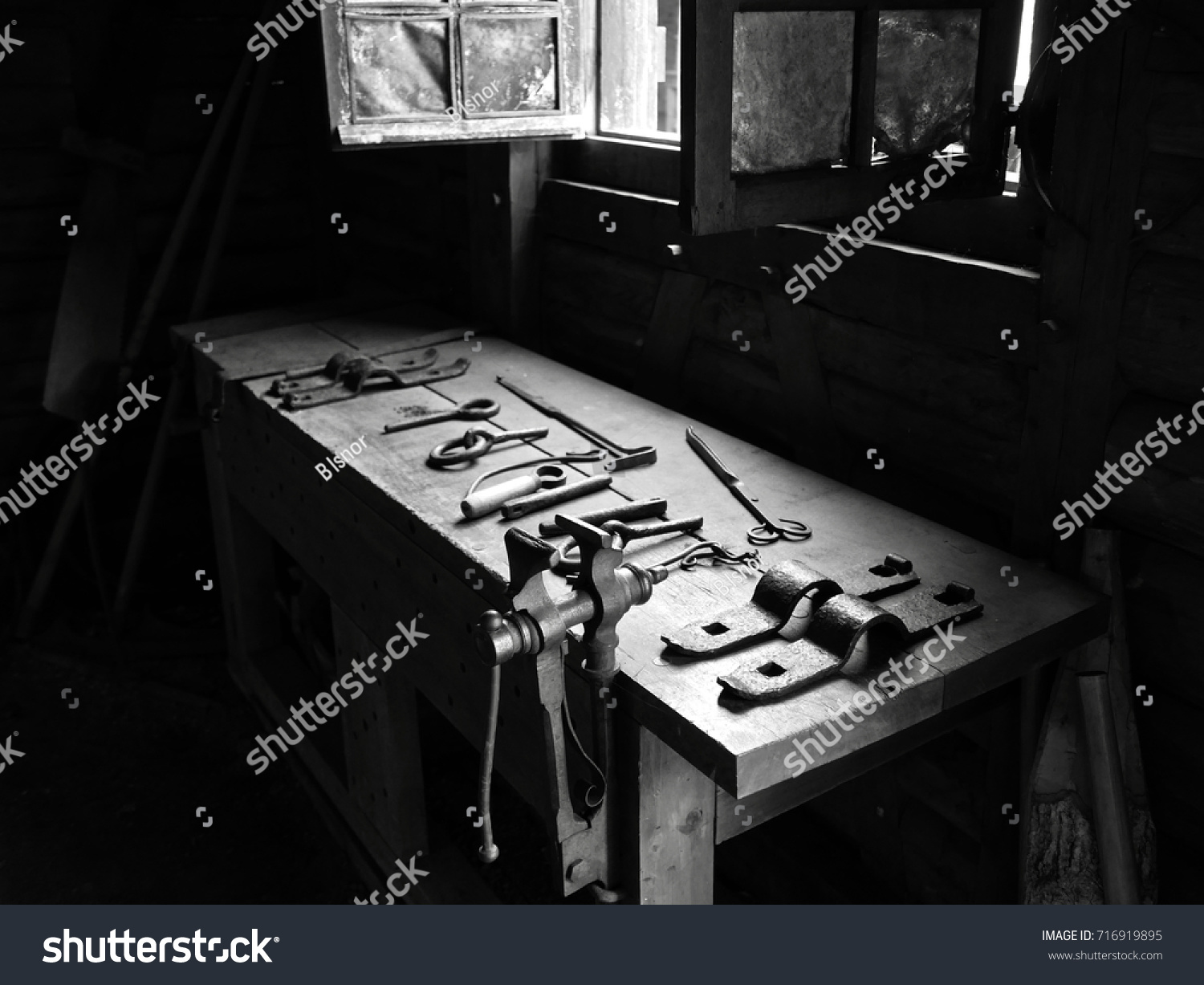 Work Bench Stock Photo 716919895 | Shutterstock