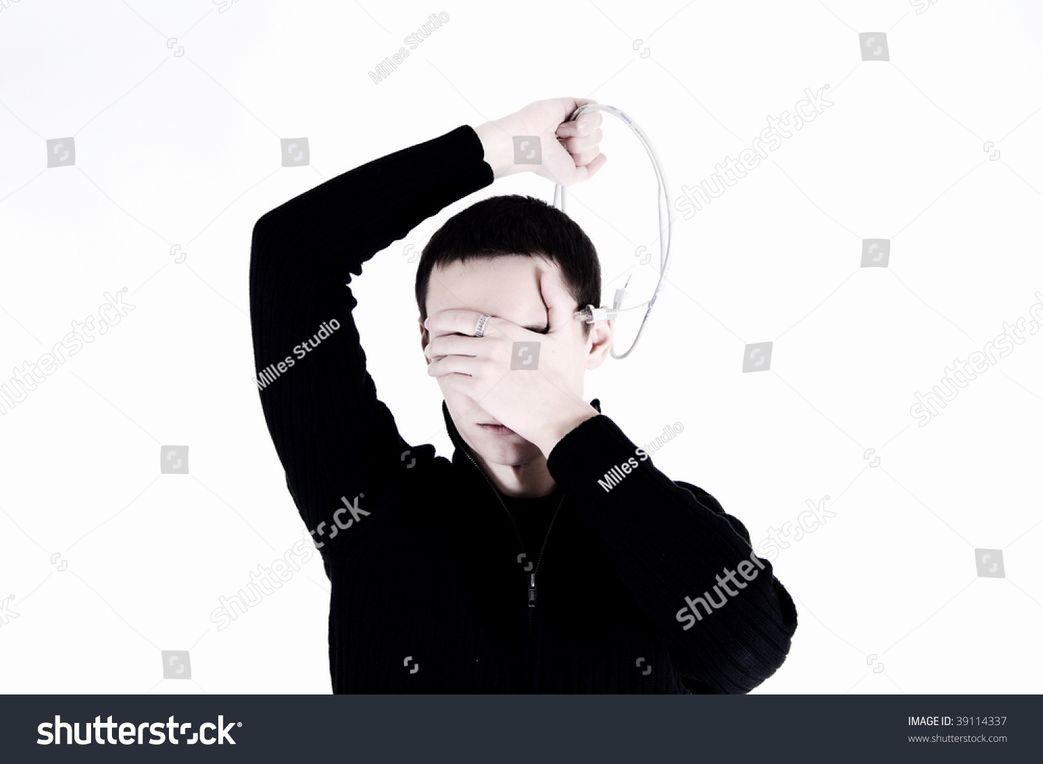 Young Man Posing Cable Execution Stock Photo 39114337 | Shutterstock