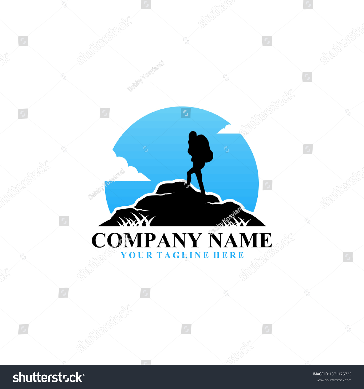 Hiking Logo Design Template: เวกเตอร์สต็อก (ปลอดค่าลิขสิทธิ์ ...