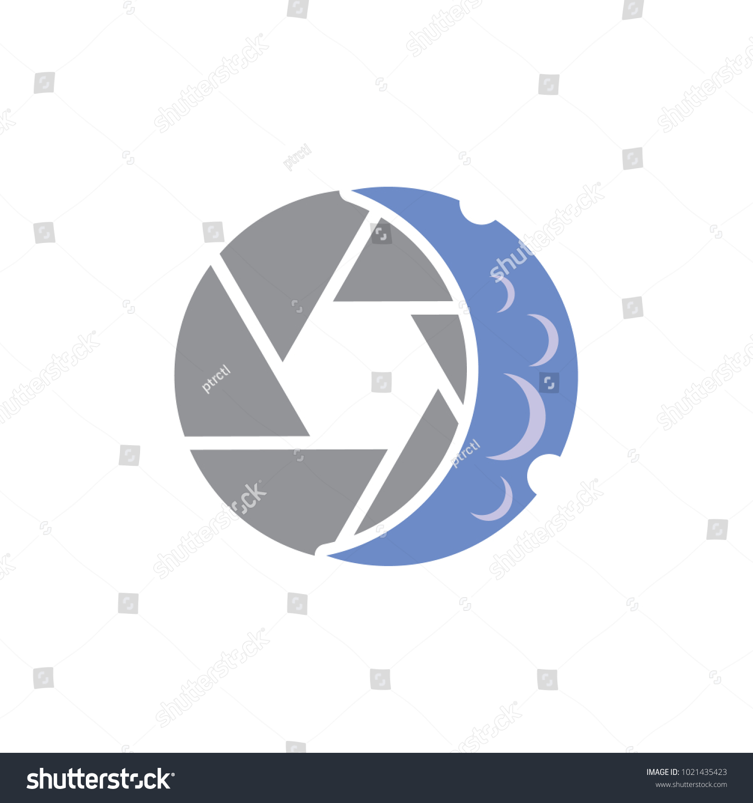 Moon Camera Logo Icon Design: เวกเตอร์สต็อก (ปลอดค่าลิขสิทธิ์ ...